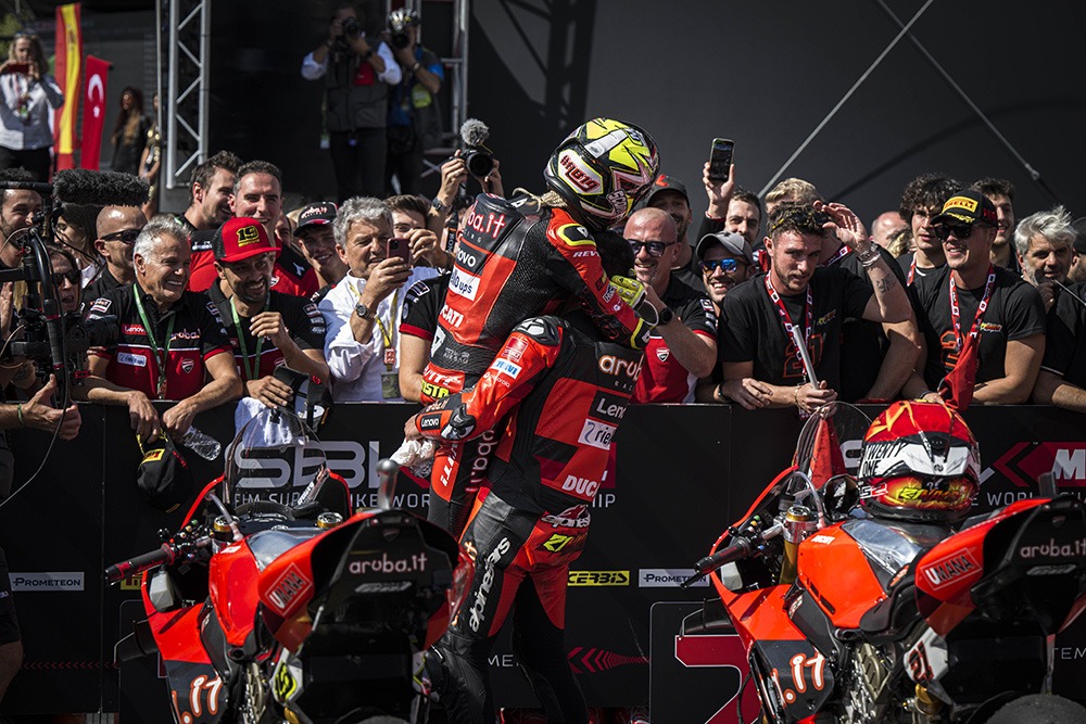 CATALAN ROUND SUPERPOLE RACE & RACE 2 – Alvaro Bautista